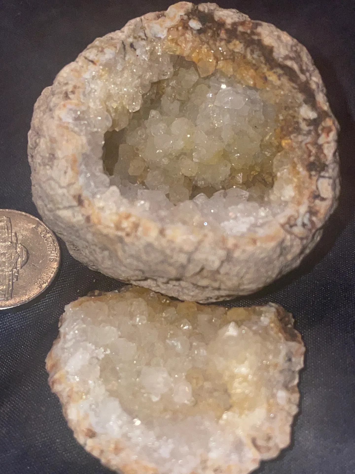 Premium Keokuk Geodes | Midwest Mineral Co.