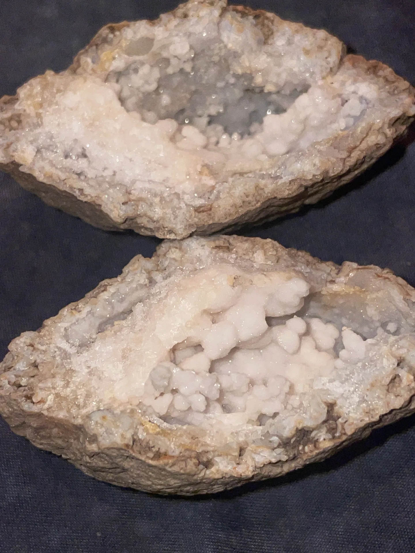 Premium Keokuk Geodes | Midwest Mineral Co.