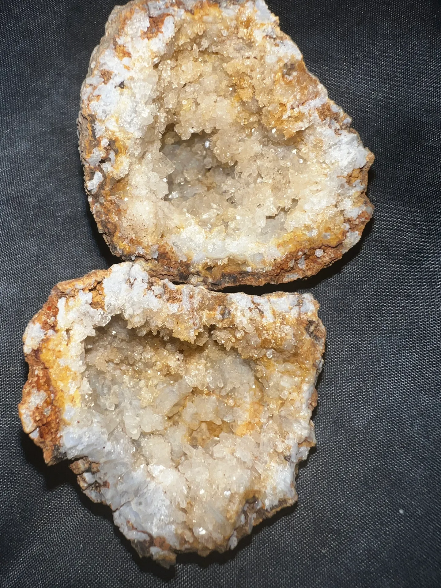 Premium Keokuk Geodes | Midwest Mineral Co.